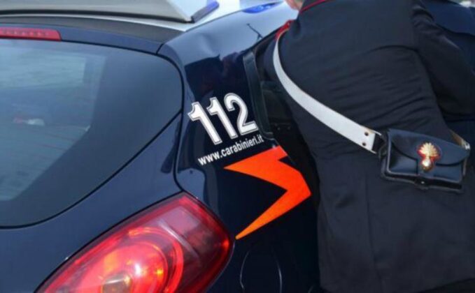 Tentano di liberare un parente durante l’arresto: tre persone in ...