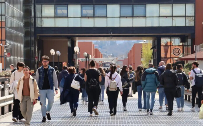 Unical, è boom di domande di ammissione: +25%. L'ateneo attrae sempre ...